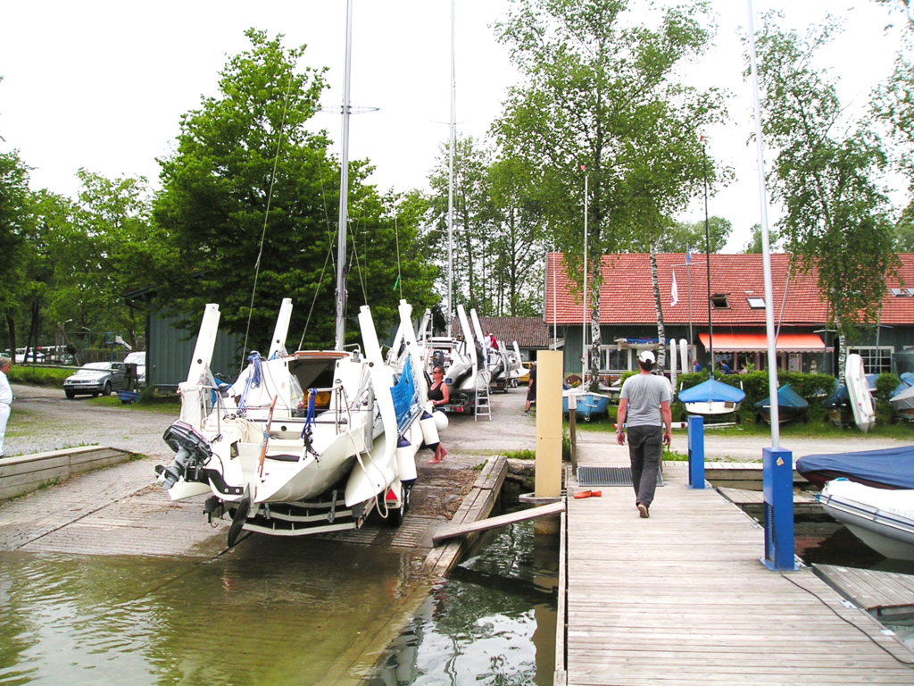 Trimaran Trailering Made Easy - Corsair Marine Blog